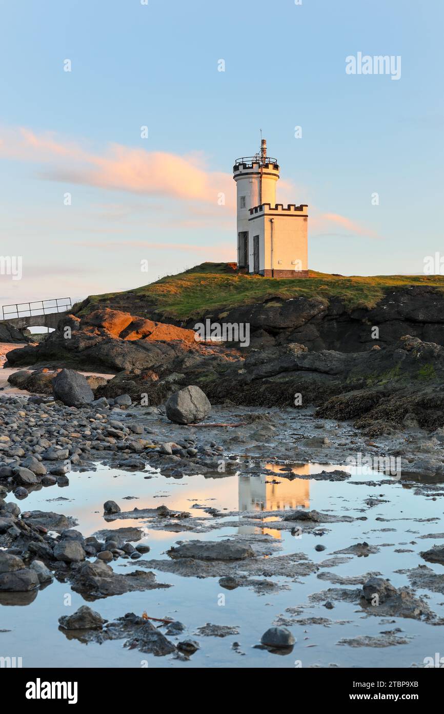 Elie Ness Lighthouse Reflection at Sunset, Ruby Bay, Elie, Fife ...