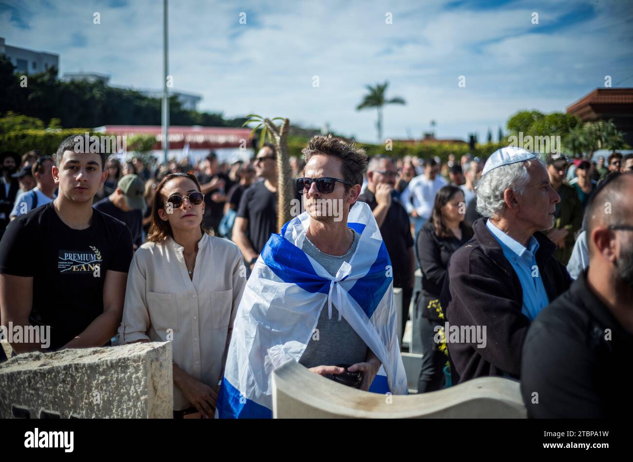 Herzliya, Israel. 08th Dec, 2023. Friends and family attend the funeral ...