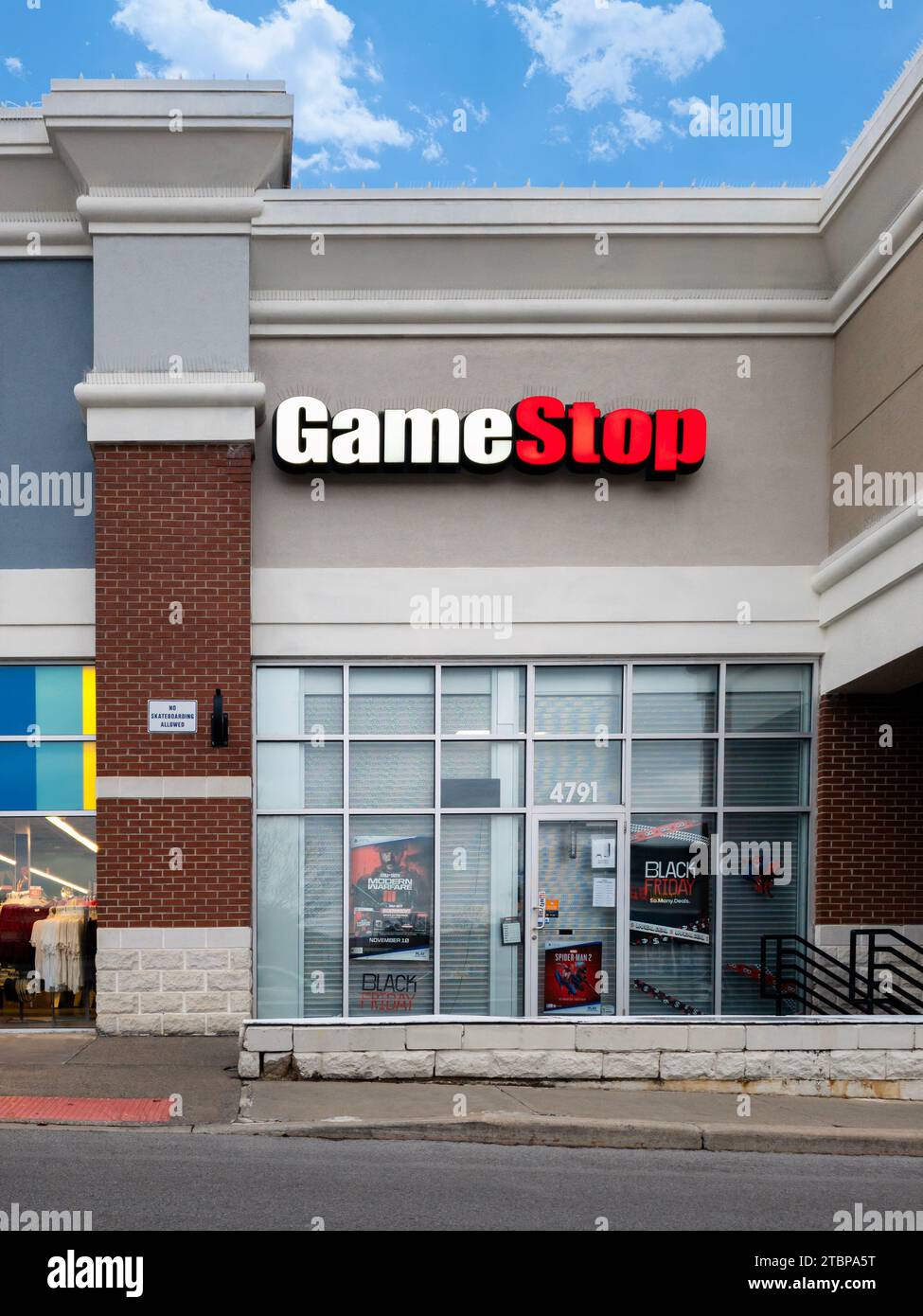 Ny gaming logo hi-res stock photography and images - Alamy