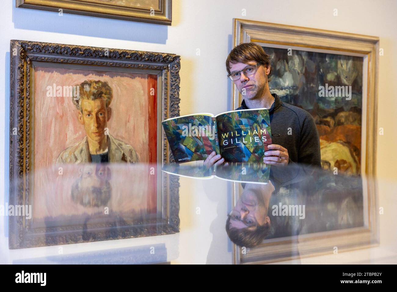 William gillies modernism and nation hi-res stock photography and ...