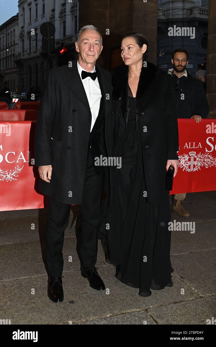 Milan, Italy. 07th Dec, 2023. Linus and Carlotta Medas at the opening ...