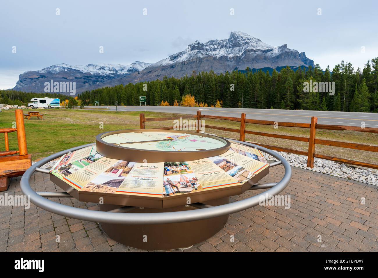 Indicator of Saskatchewan River Crossing. The junction of Icefields ...