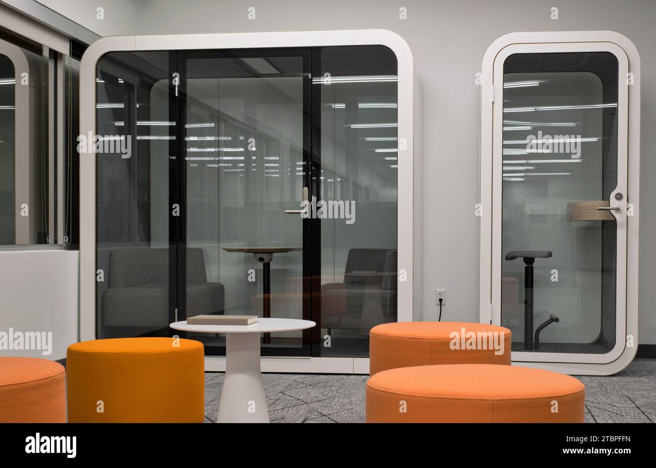 Office privacy booth furniture empty quiet focus room space for ...