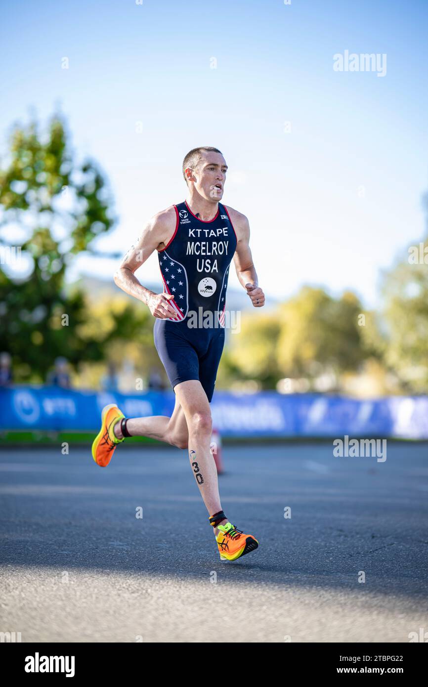 Matthew McElroy participating in Pontevedra in the 2023 World Triathlon ...