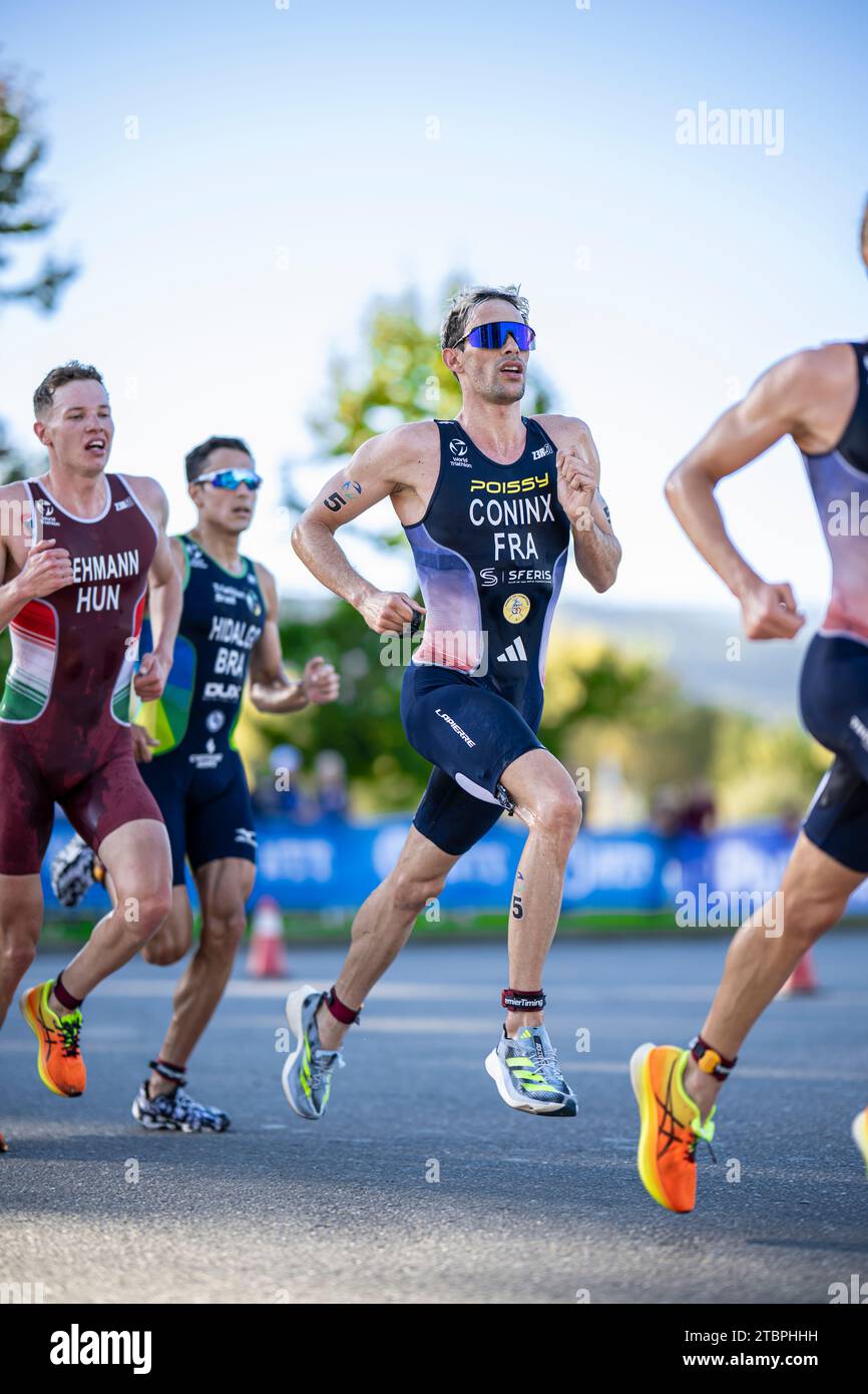 Dorian Coninx participating in Pontevedra in the 2023 World Triathlon ...