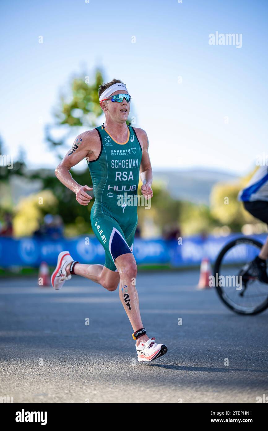 Henri Schoeman participating in Pontevedra in the 2023 World Triathlon ...