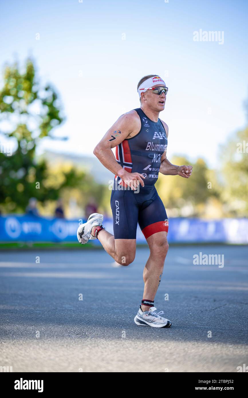 Kristian Blummenfelt running in Pontevedra in the 2023 World Triathlon ...