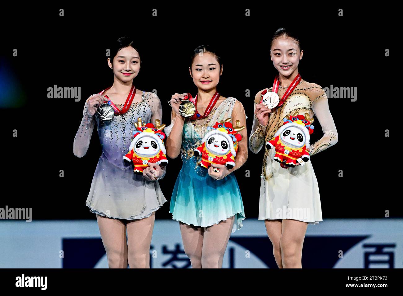 Junior Women Awards, L-R, Jia SHIN (KOR) second place, Mao SHIMADA (JPN ...