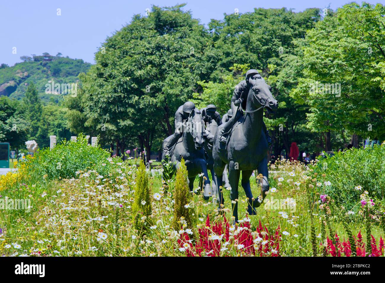 The horse racing statues in Seoul Forest pay homage to the park's past ...