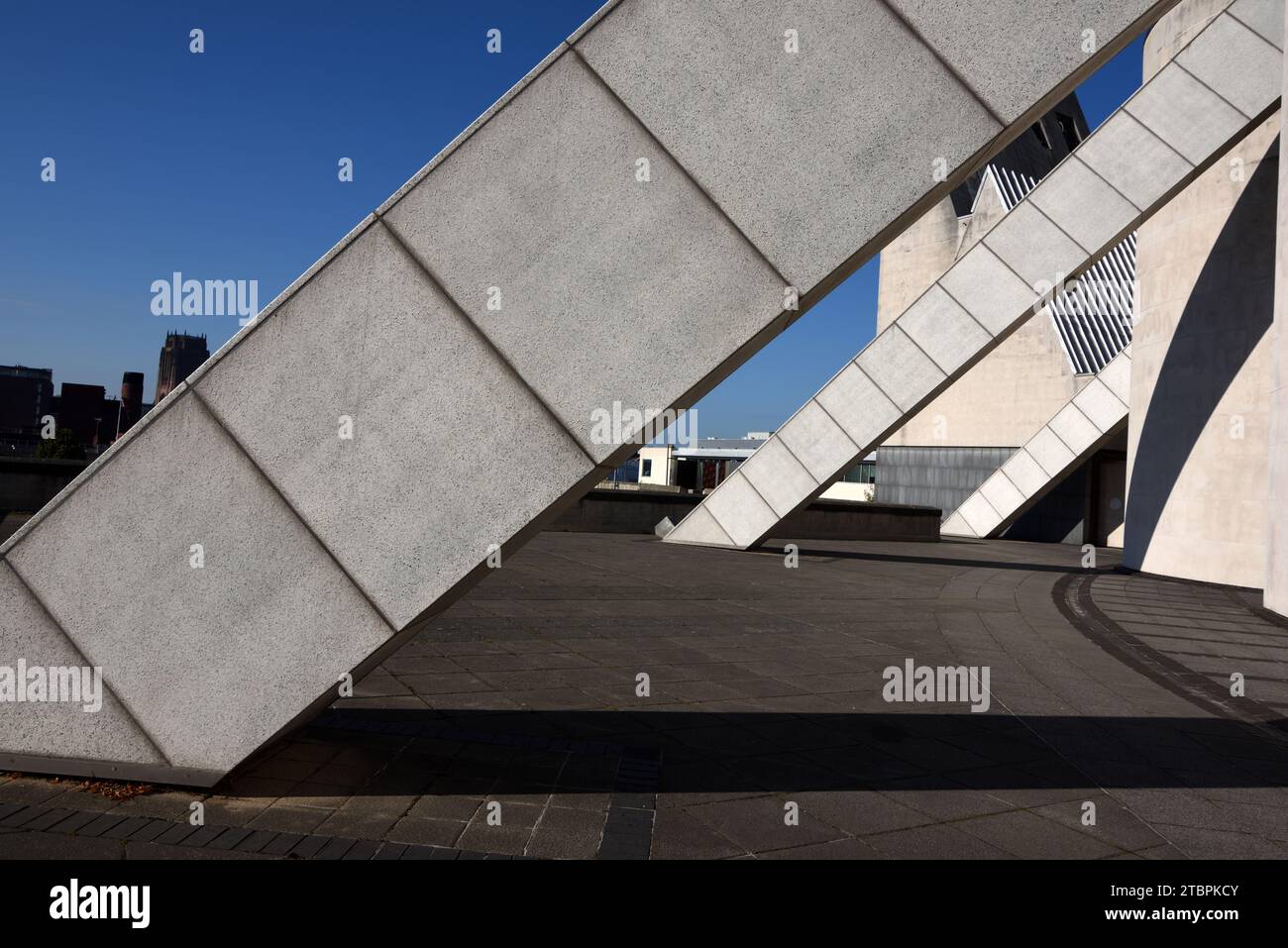 Concrete Flying Buttresses Clad in Portland Stone of Liverpool ...