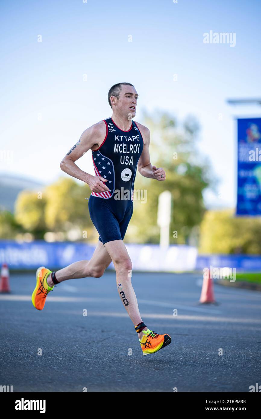 Matthew McElroy participating in Pontevedra in the 2023 World Triathlon ...