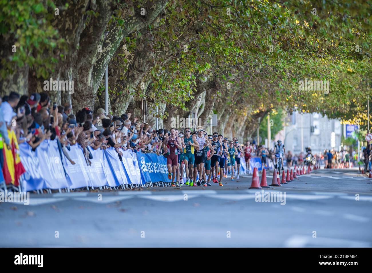 Group of triathletes running in a group in Pontevedra in the 2023 World ...