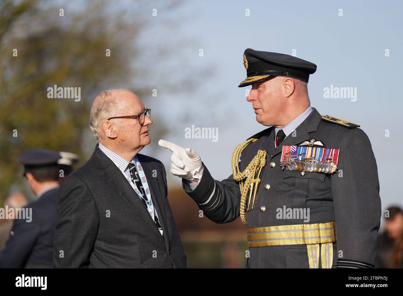 Air Marshall Harvey Smyth (right) talks to former Commanding Officer of ...