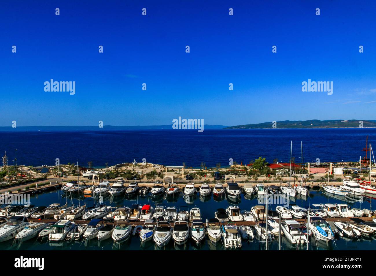 Harbor harbor seen from a bird's eye view, ships moored in the port ...