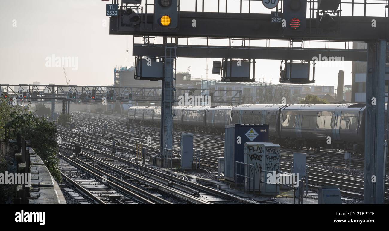London, UK. 8th Dec, 2023. Complex railway tracks and points with ...