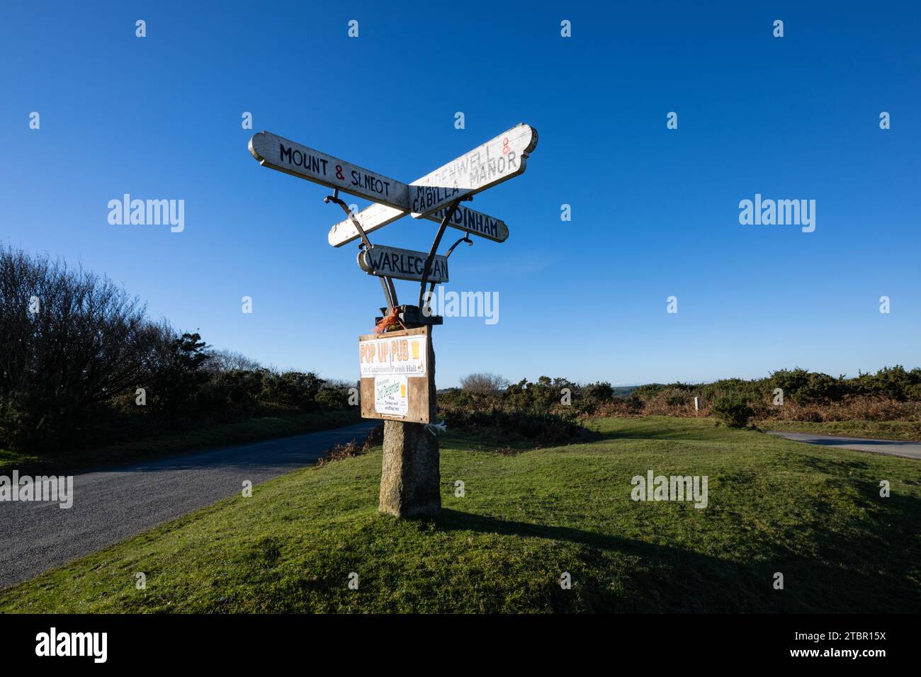 Old Stone Sign Post Bodmin Moor Stock Photo - Alamy