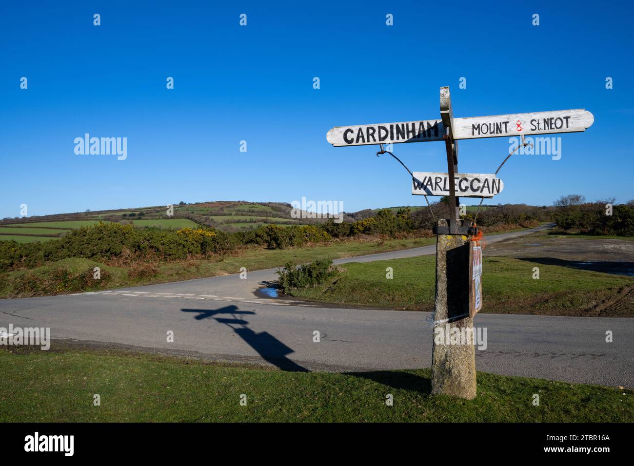Bodmin road sign hi-res stock photography and images - Alamy