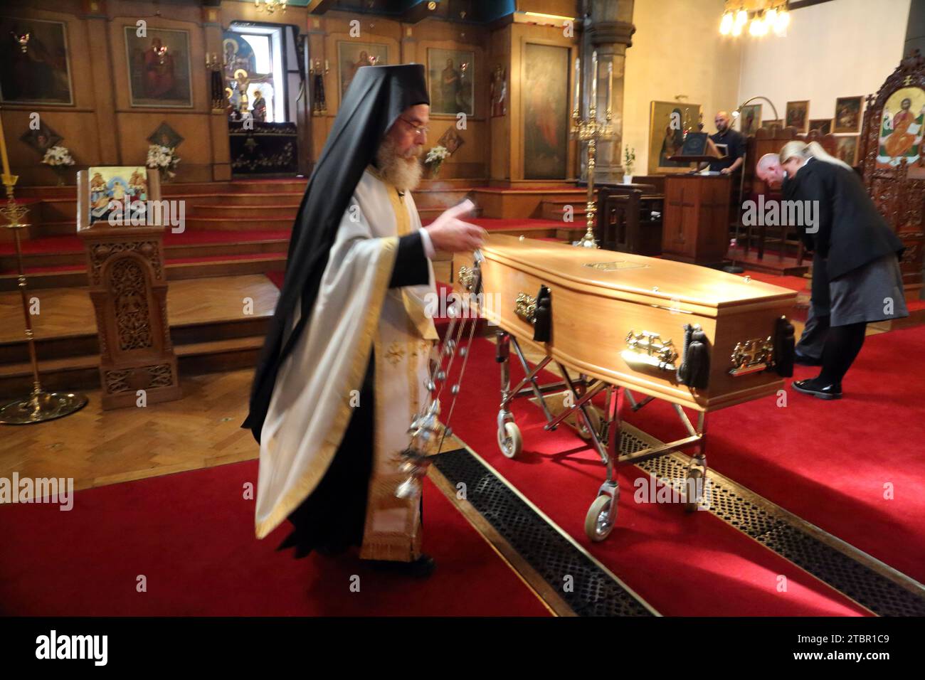 Greek Orthodox Funeral Service at The Cathedral of Saint Luke Glasgow ...