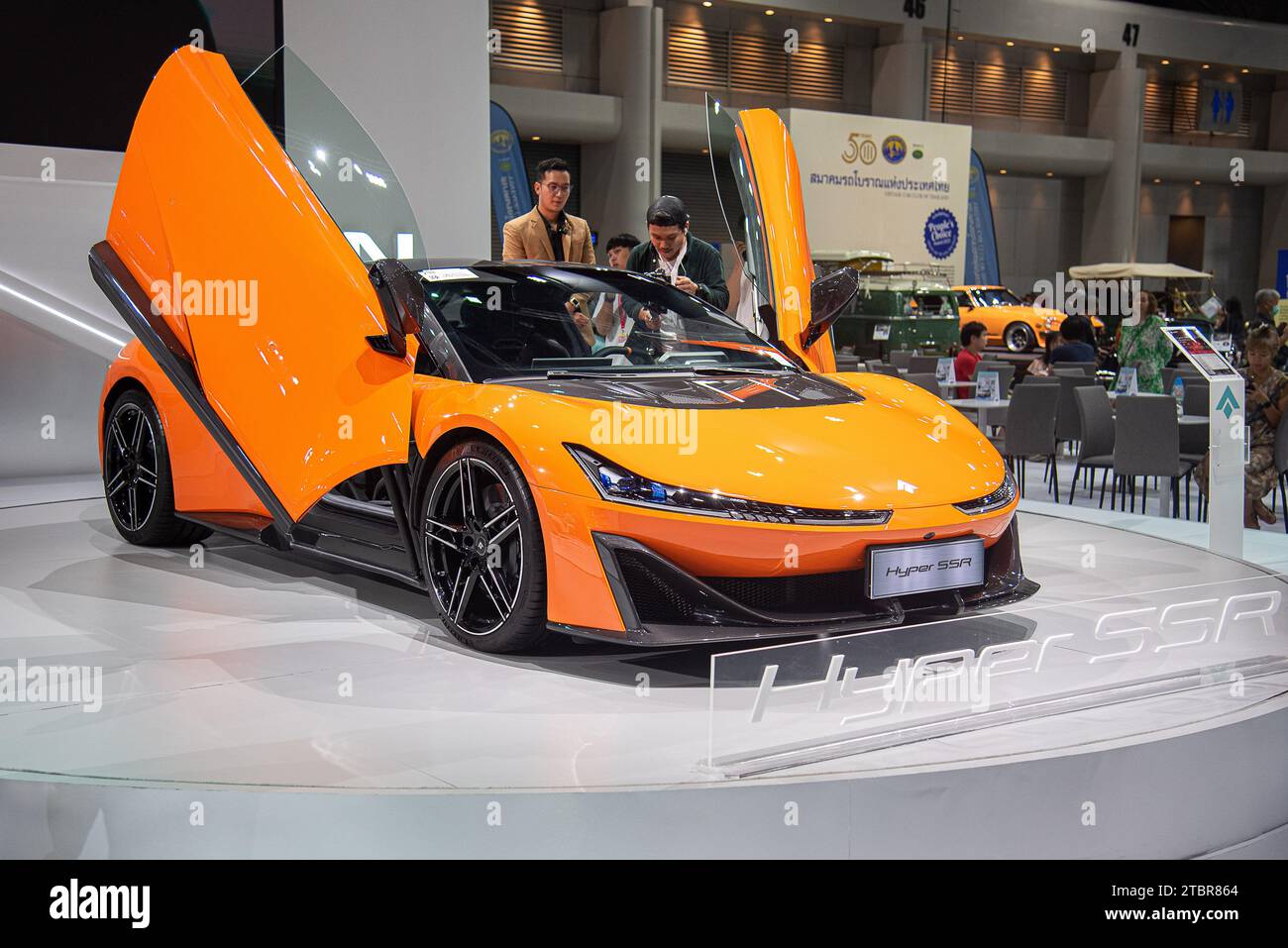 Nonthaburi, Thailand. 08th Dec, 2023. Visitors inspect an Aion Hyper ...