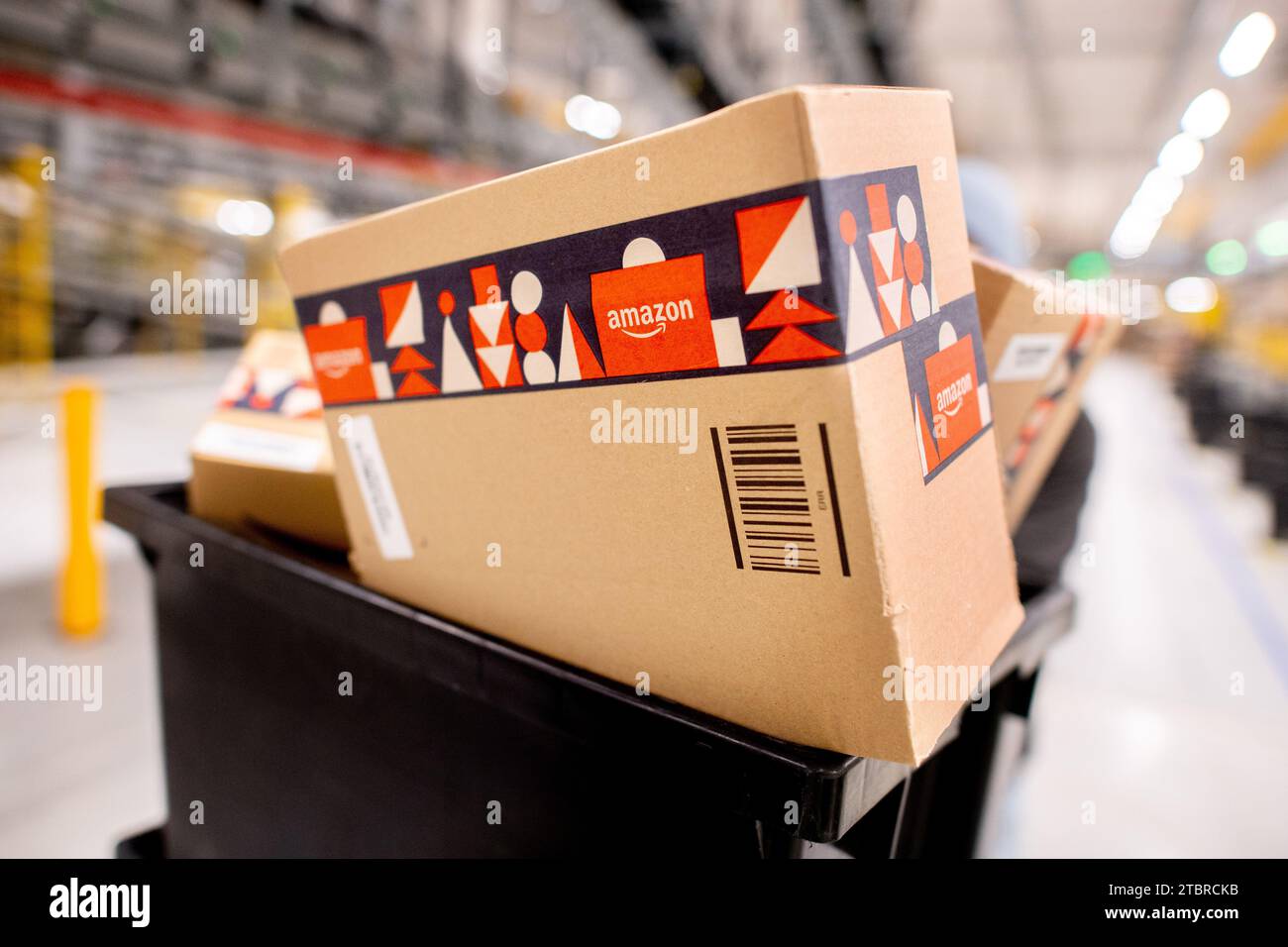 Dispatch department hi-res stock photography and images - Alamy