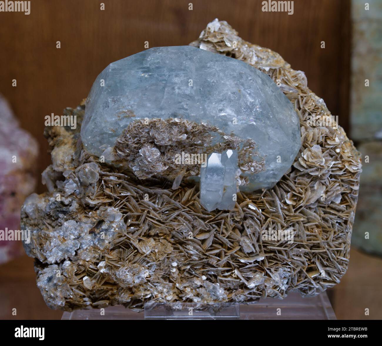 geology minerals of the world minearology stone crystal mountain colors ...