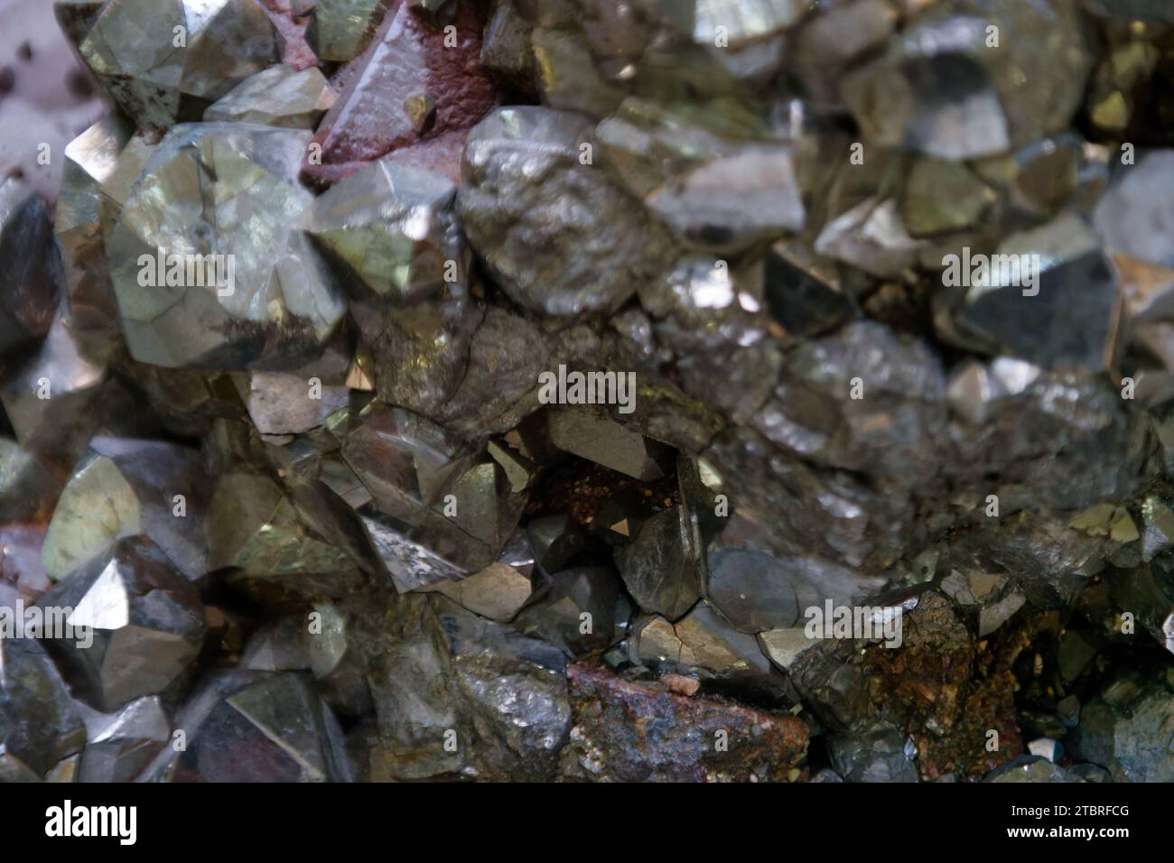 geology minerals of the world minearology stone crystal mountain colors ...