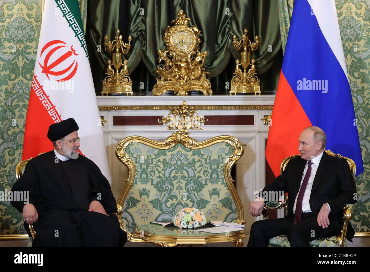 Ebrahim raisi putin hi-res stock photography and images - Alamy