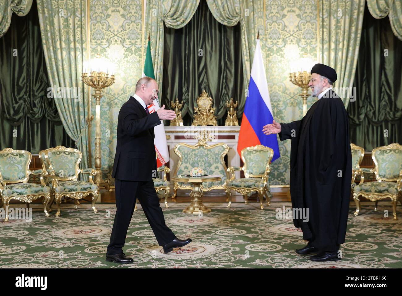 Ebrahim raisi putin hi-res stock photography and images - Alamy