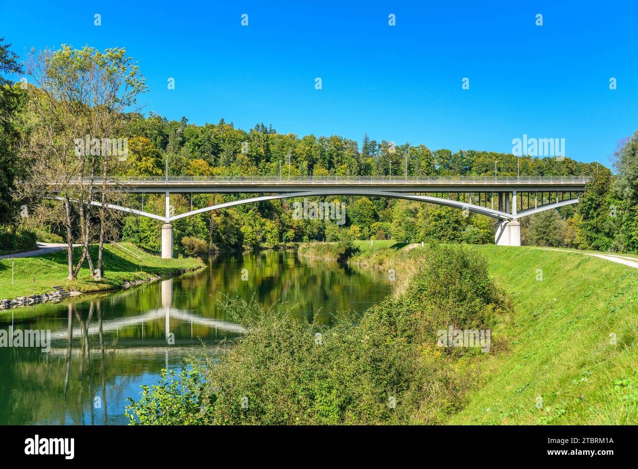 Germany, Bavaria, District of Munich, Grünwald, Isar Valley, Isar Canal ...