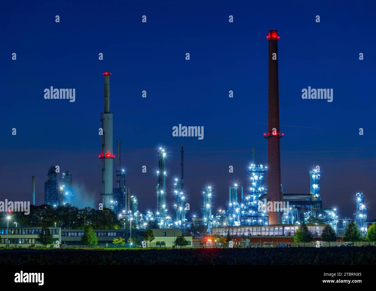 Illuminated refinery at night, industrial plant, Ingolstadt, Bavaria ...