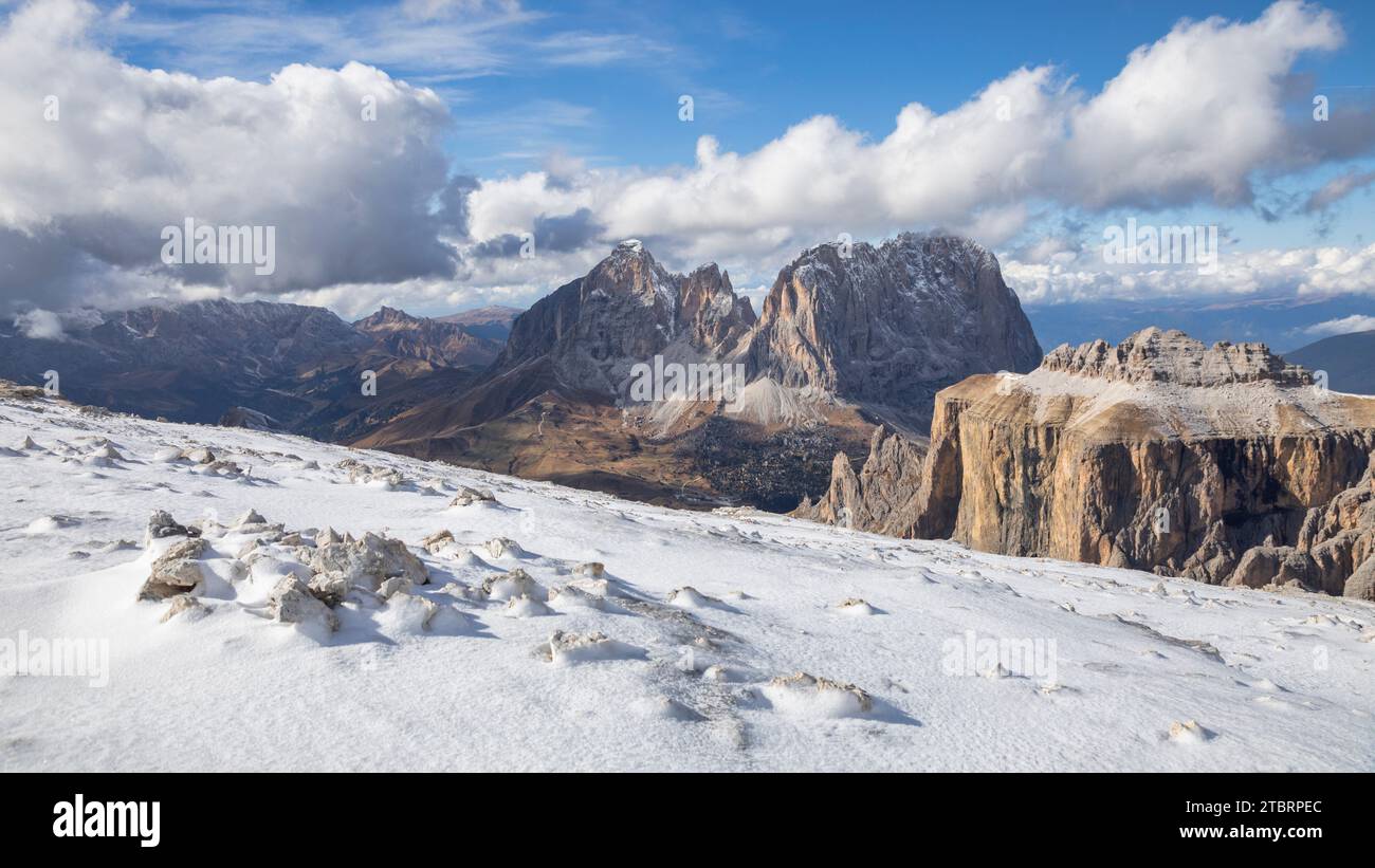 Torri del sella and piz ciavazes hi-res stock photography and images ...