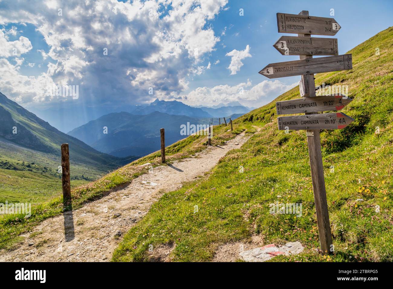 Passo brennero hi-res stock photography and images - Alamy