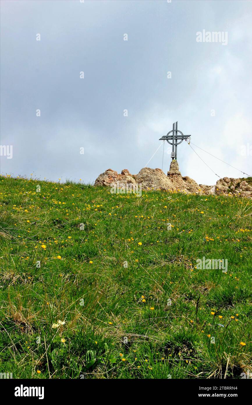 summer hike to the Rofanspitze (2259m), summit cross, Achensee region ...