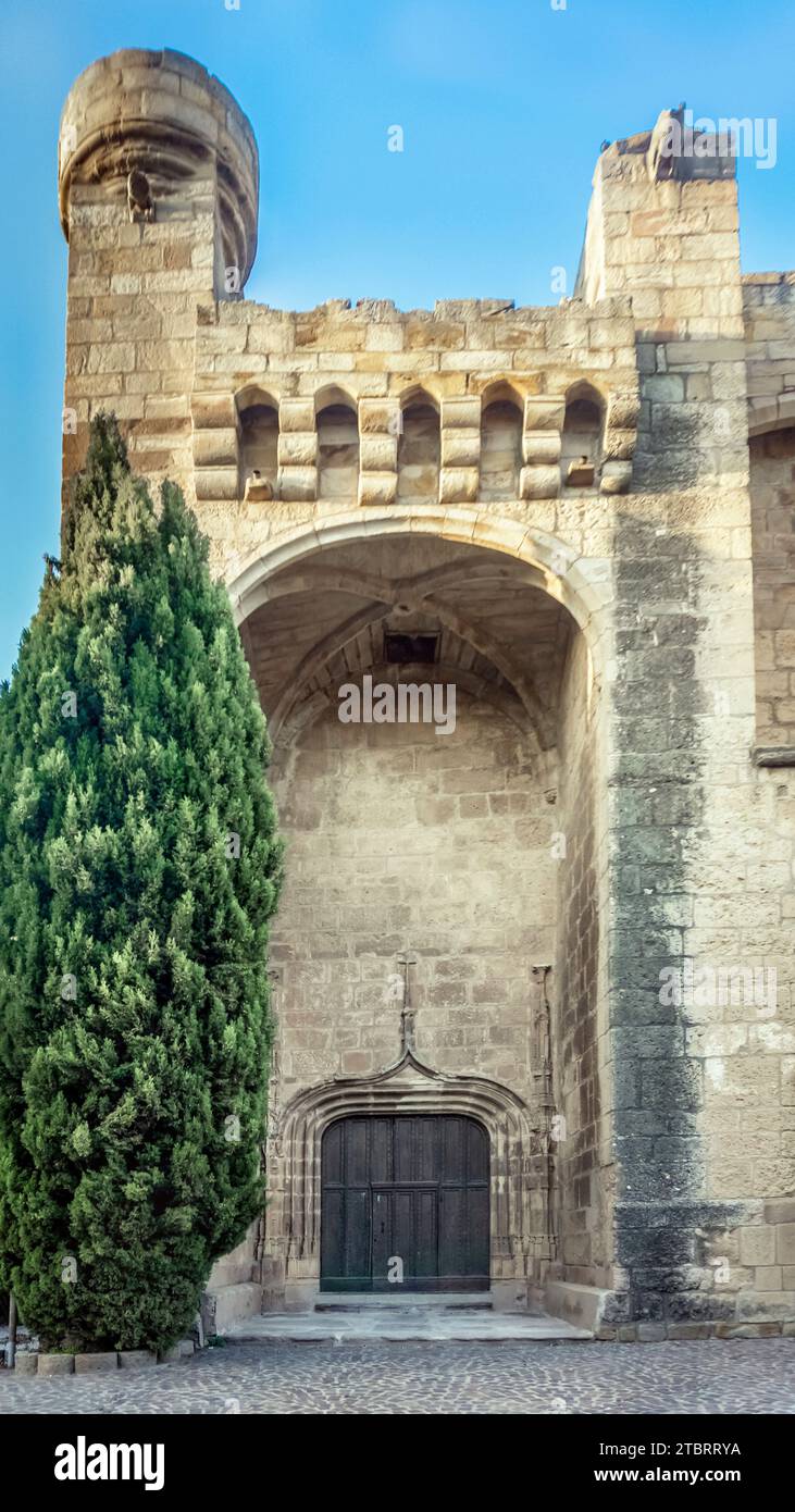 Église Sainte Eulalie de Mérida in Cruzy. It was built in the Roman ...