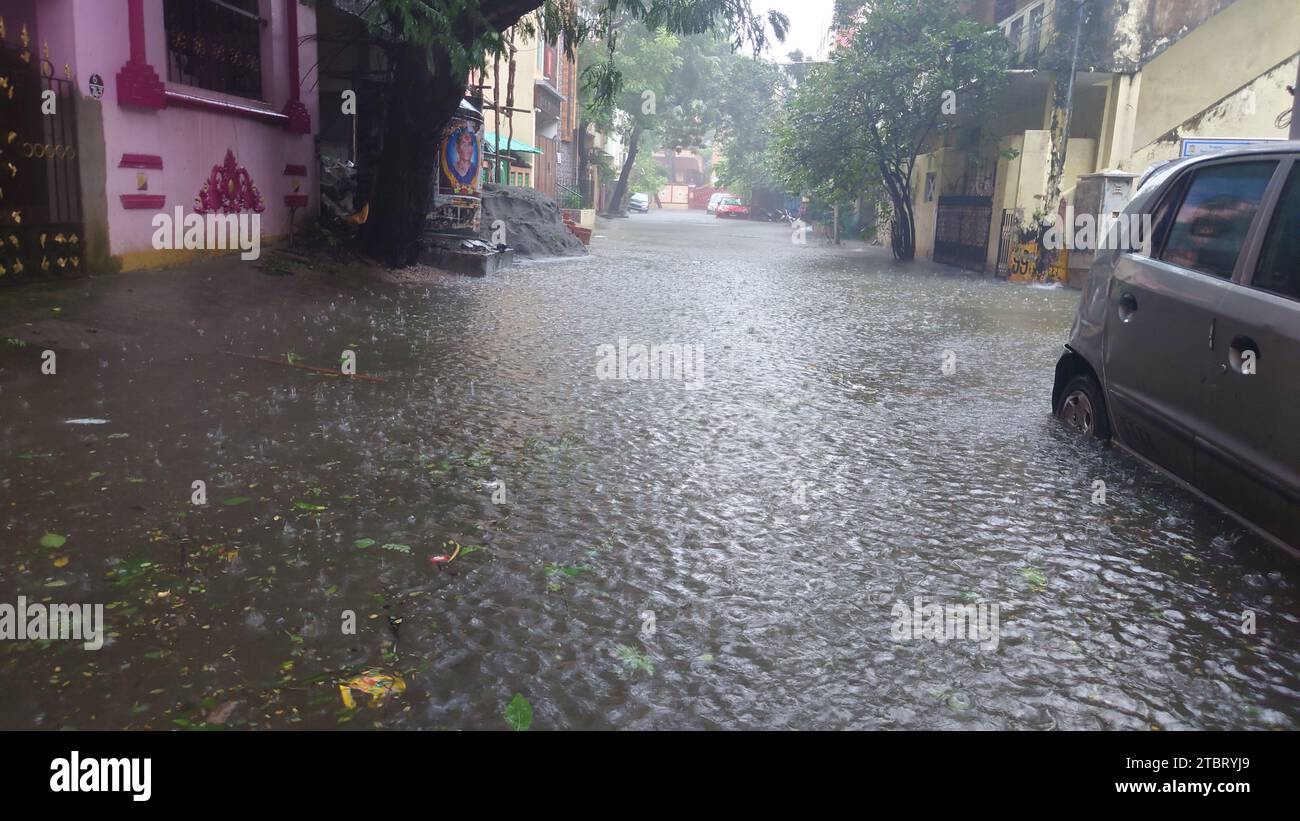 Michaung cyclone hi-res stock photography and images - Alamy Michaung cyclone hi-res stock photography and images - Alamy