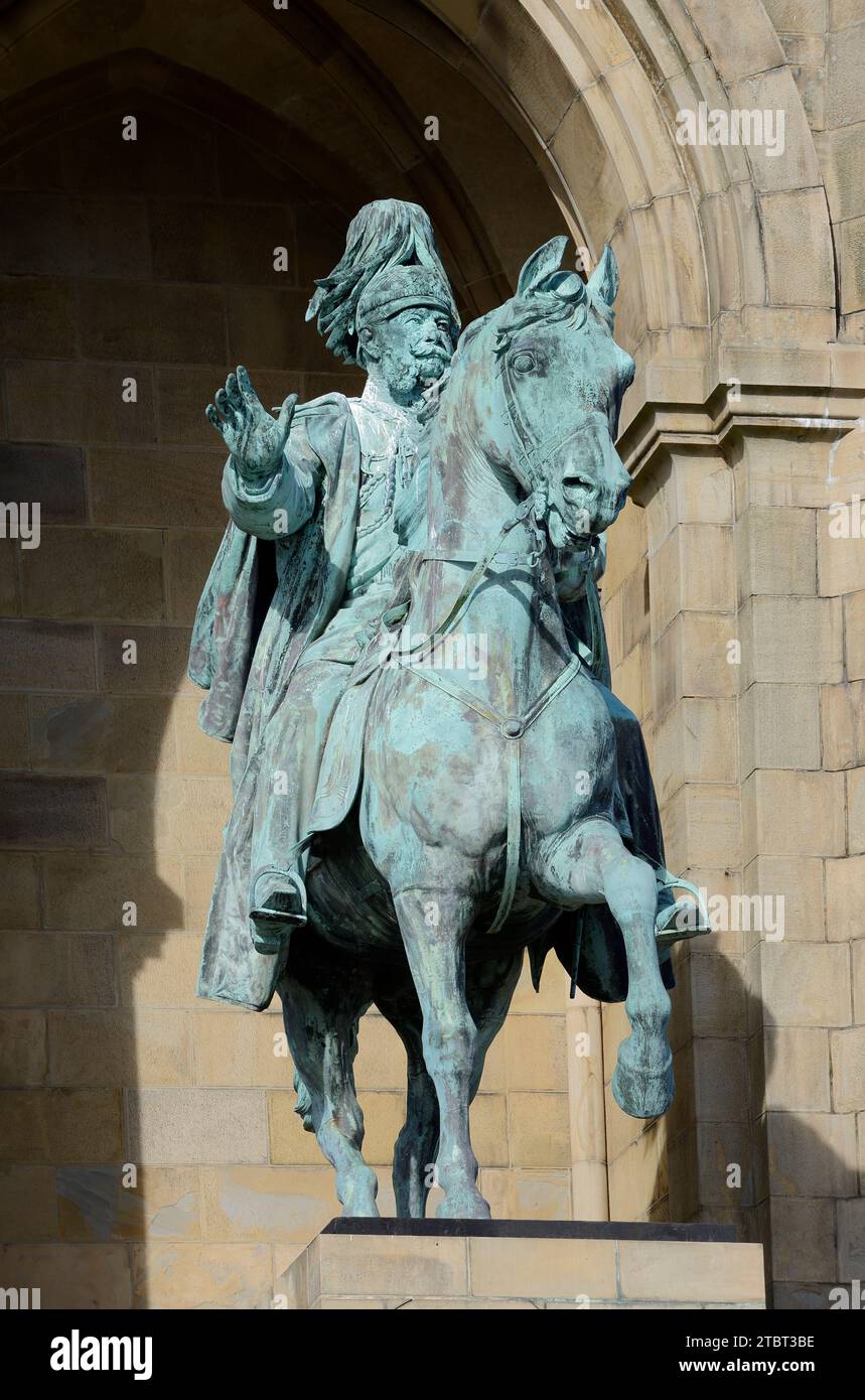 Kaiser Wilhelm monument, Kaiser Wilhelm equestrian statue, Hohensyburg ...