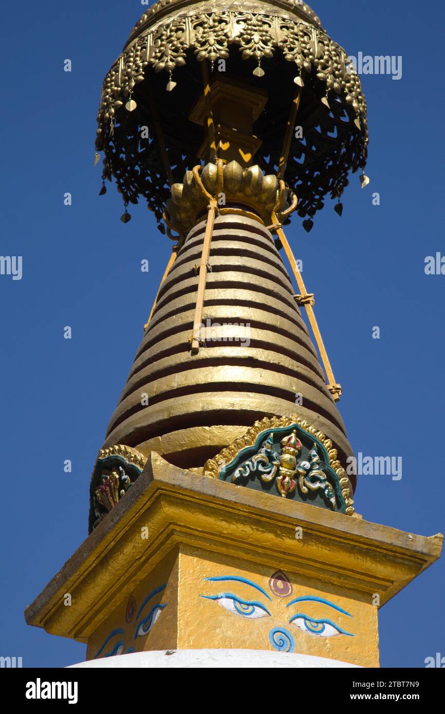 Stupa monument hi-res stock photography and images - Alamy