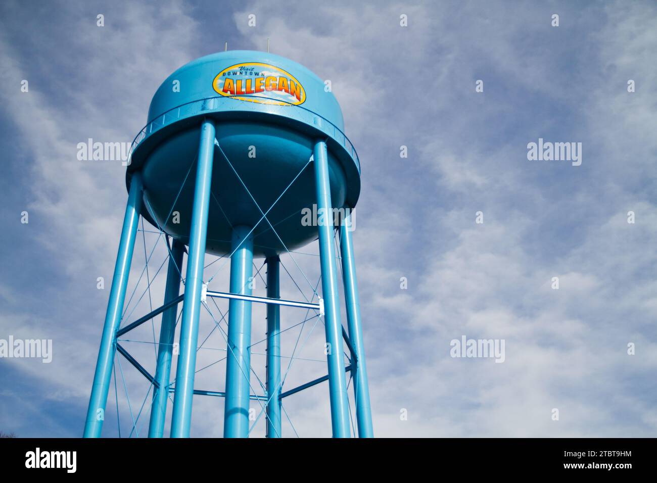 Under a water tower hi-res stock photography and images - Alamy