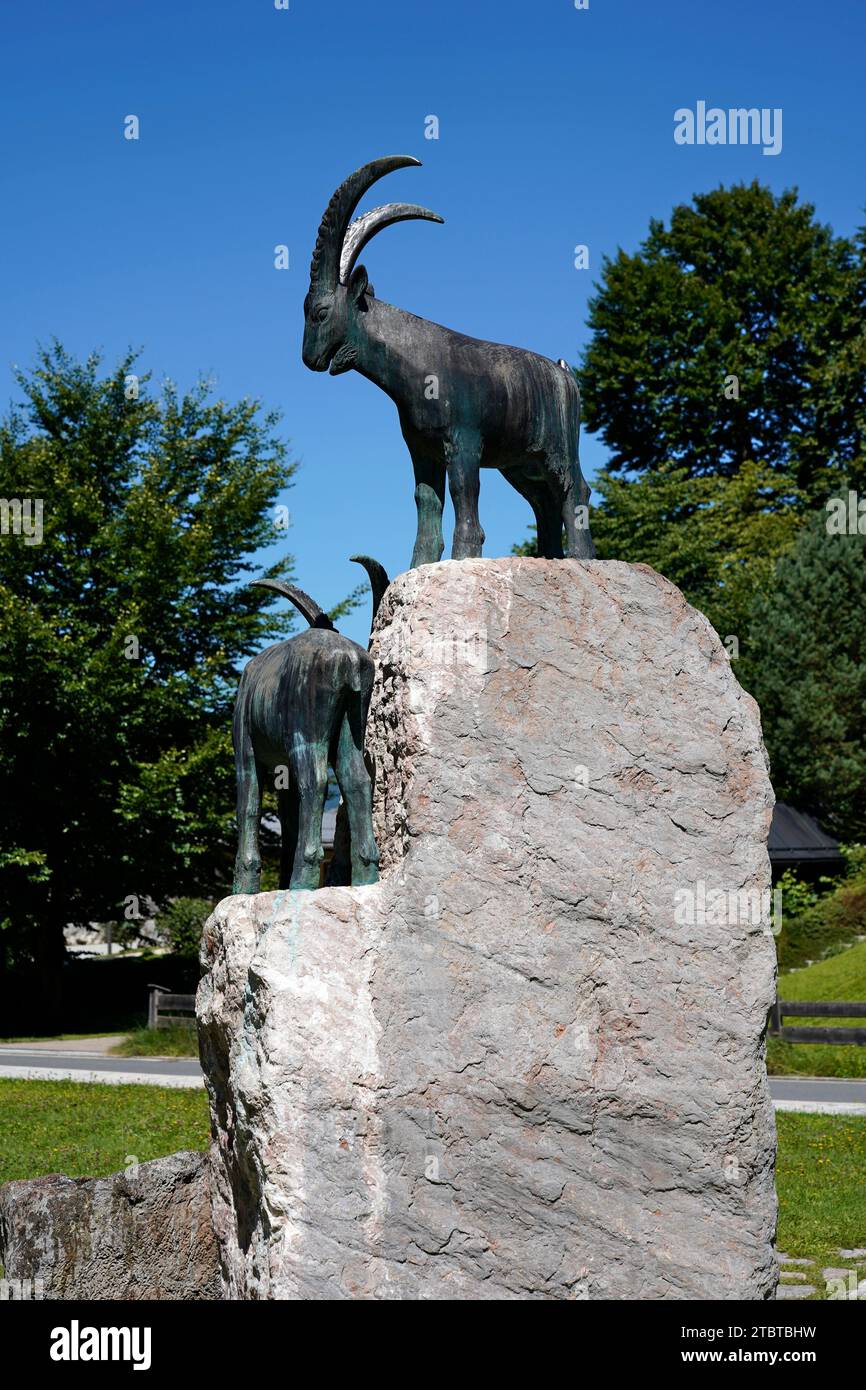 Ibex statue hi-res stock photography and images - Alamy