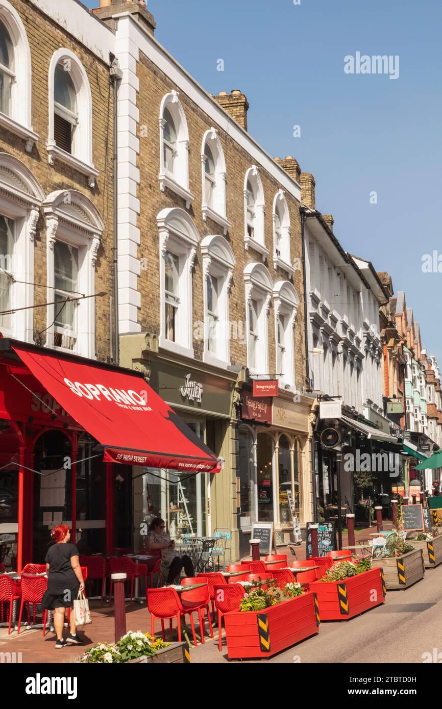 England, Kent, Tunbridge Wells, The High Street, Shops and Restaurants ...