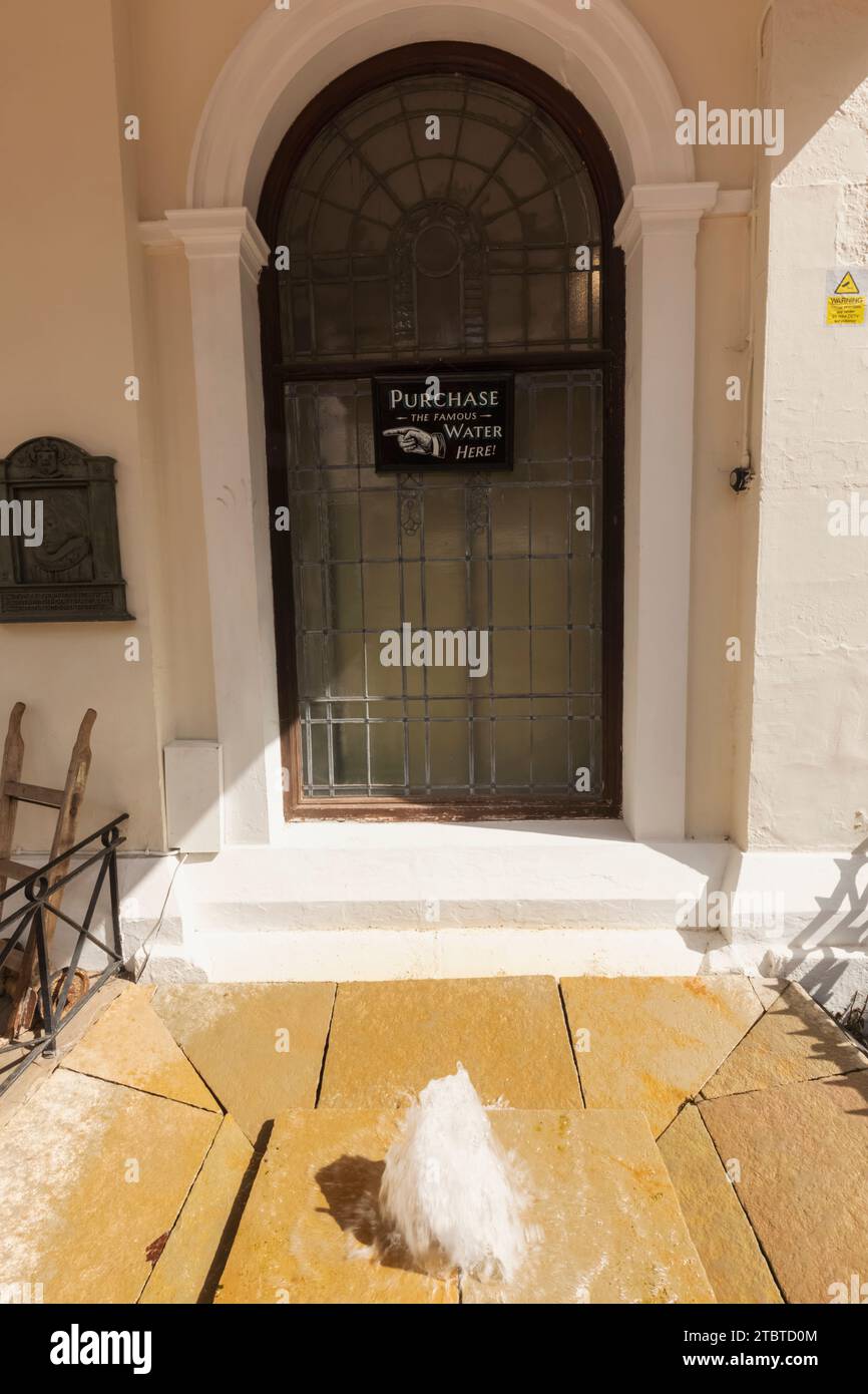 England, Kent, Tunbridge Wells, The Pantiles, The Chalybeate Spring ...