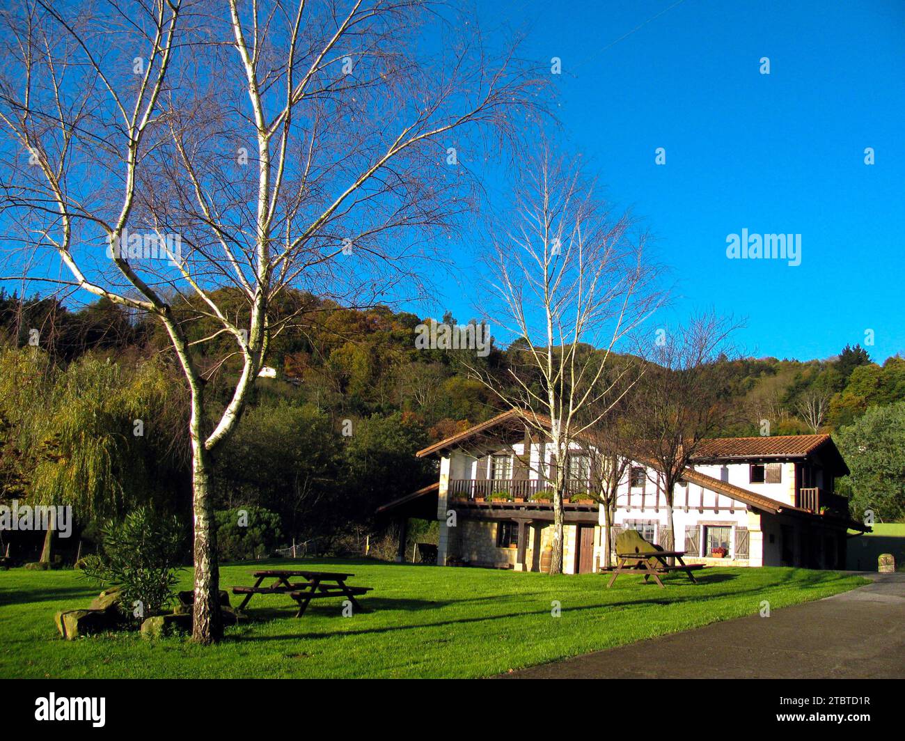 Sustainable architecture hi-res stock photography and images - Alamy