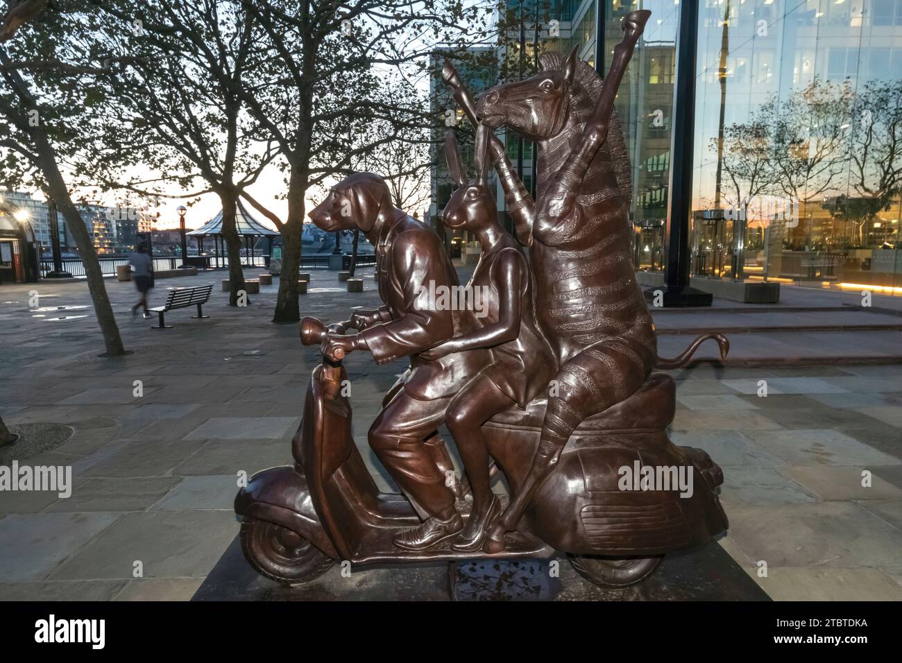 England, London, Southwark, Amusing Riverside Sculptures by Gillie and ...