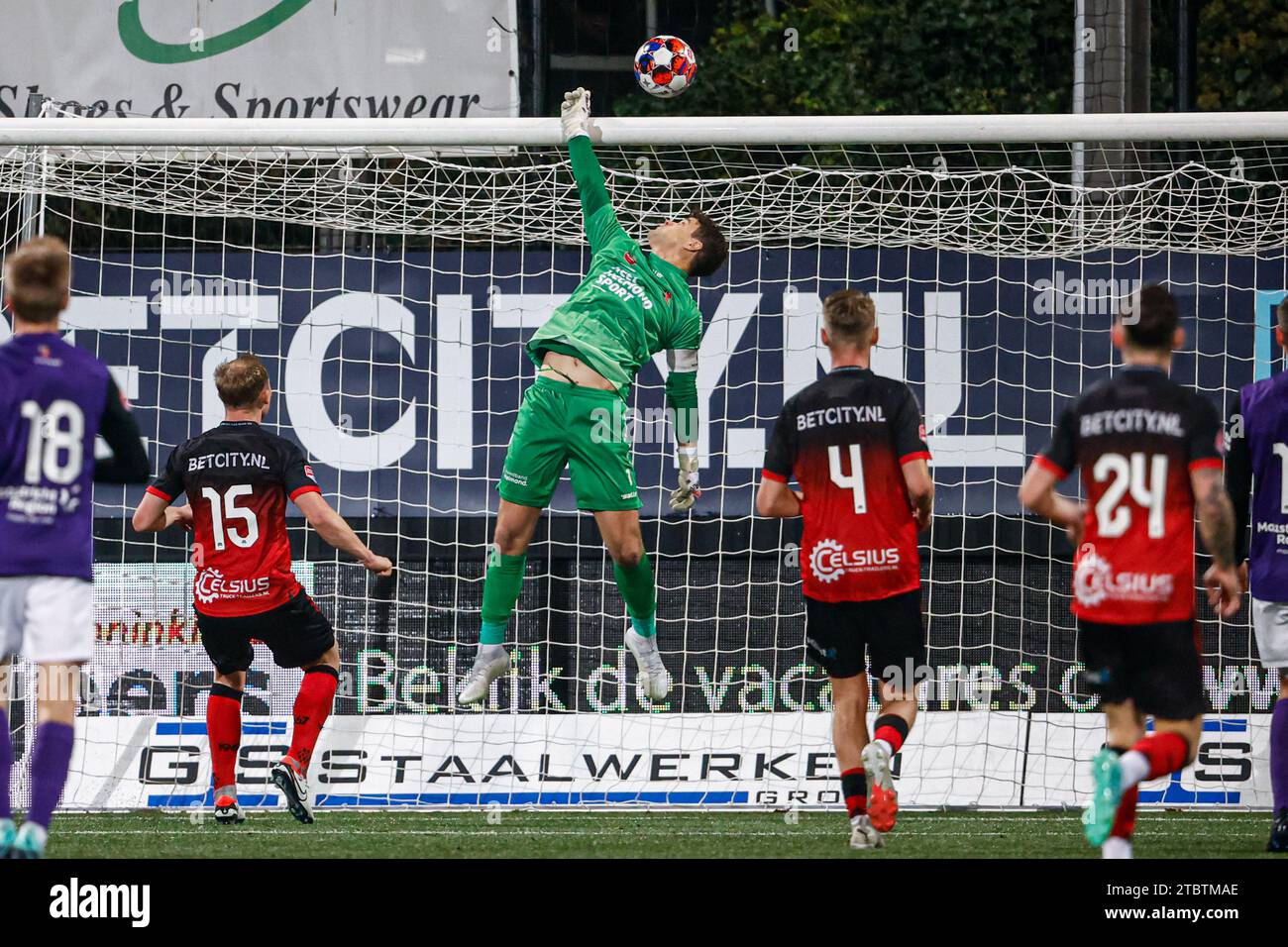 Eerste steen hi-res stock photography and images - Alamy