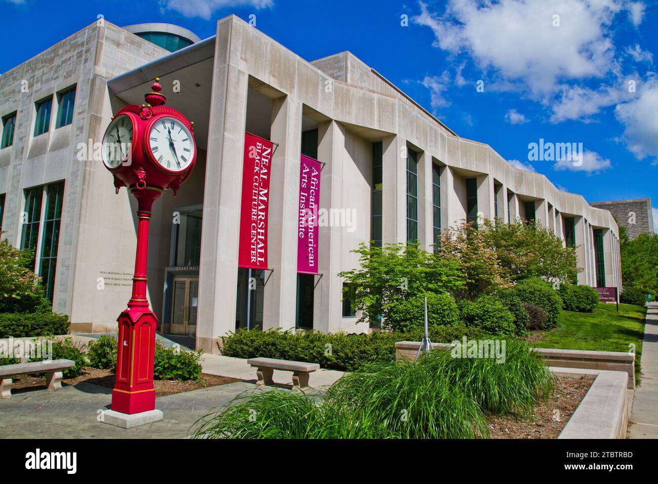Indiana university bloomington building hi-res stock photography and ...