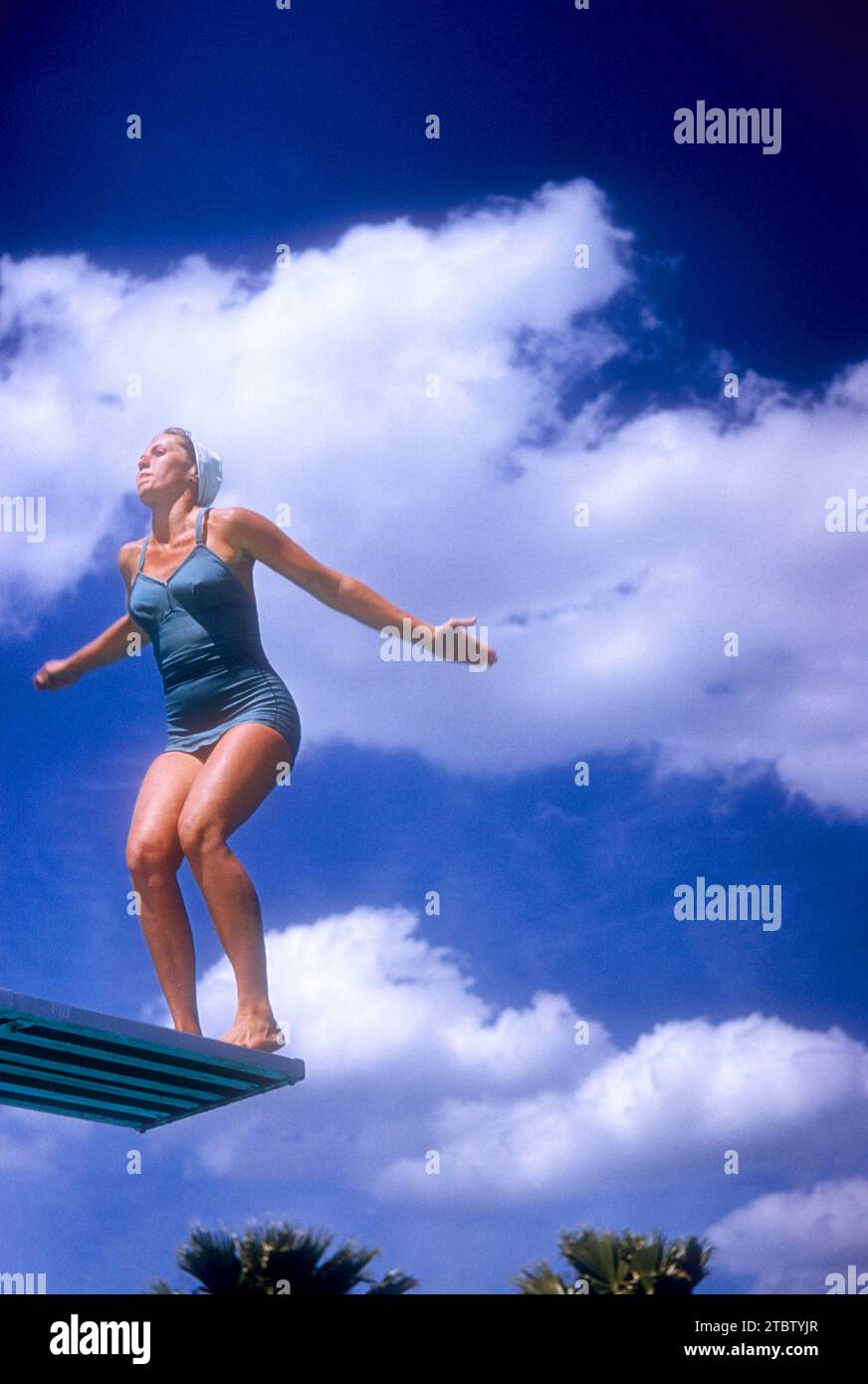 DAYTONA BEACH, FL - APRIL 8: American diver Ann Cooper gets ready to ...