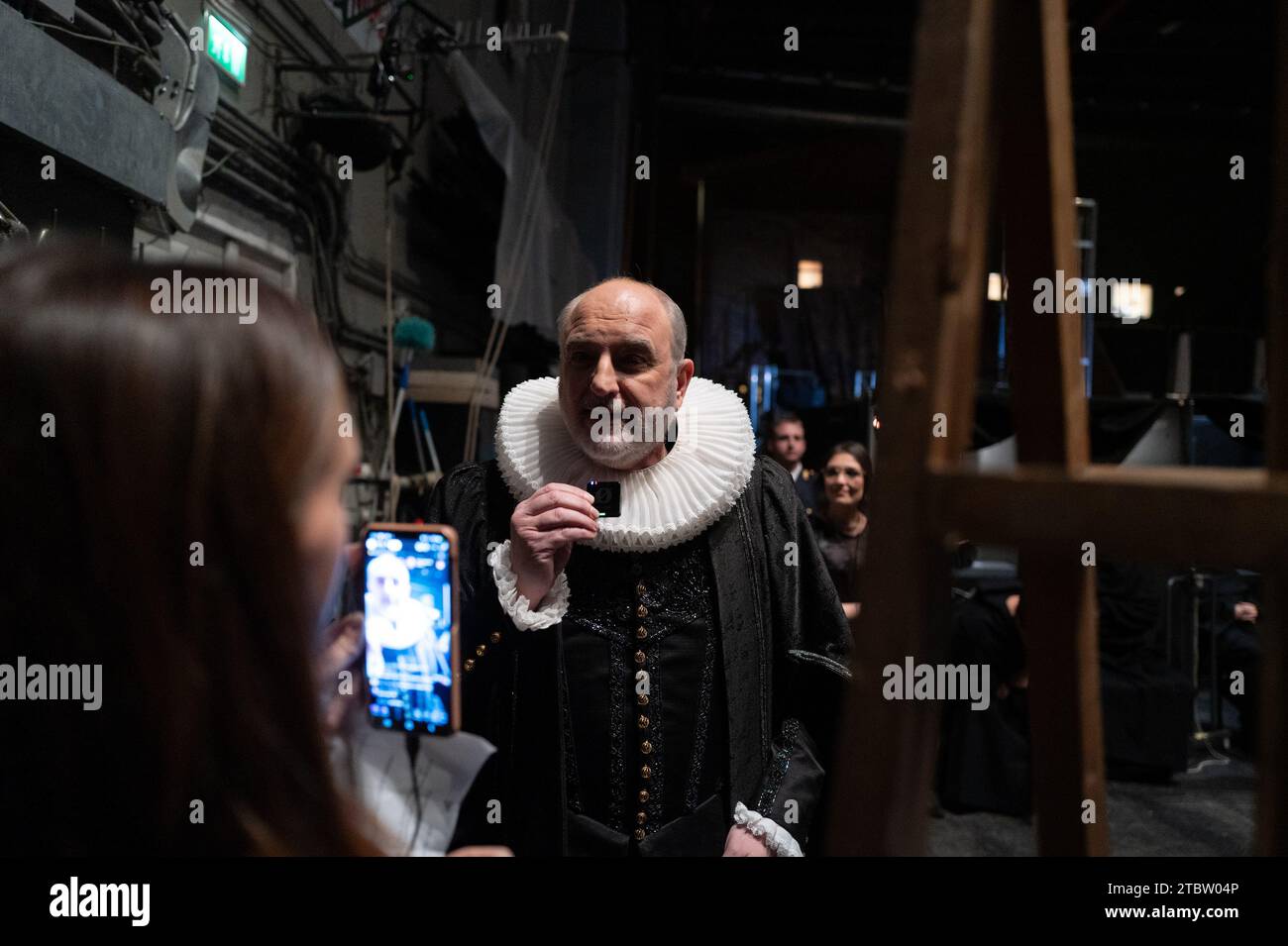 Michele Pertusi Premiere at La Scala Theatre -Don Carlo- Backstage ...
