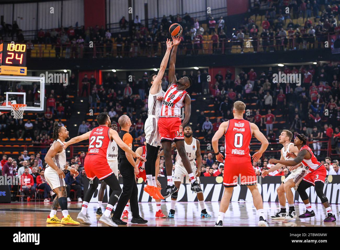 Piraeus, Greece. 08th Dec, 2023. 10 Moustapha Fall of Olympiacos ...