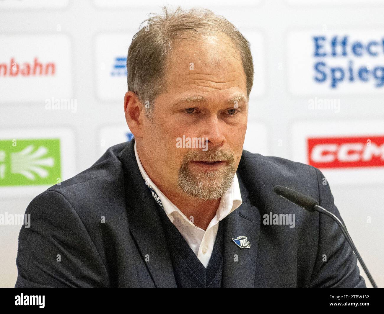 Steve Walker (Schwenninger Wild Wings, Trainer) war sichtlich ...