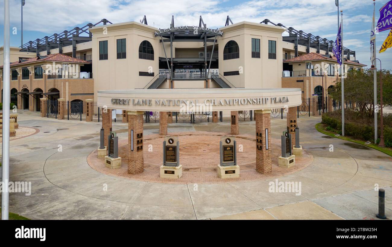 Stadium box hi-res stock photography and images - Alamy